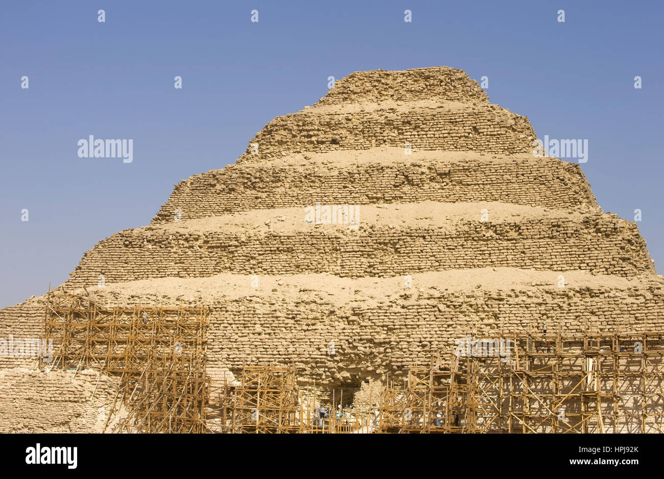 Pyramide des Djoser, Sakkara, aegypten - pyramids, Sakkara, Egypt Stock Photo - Alamy