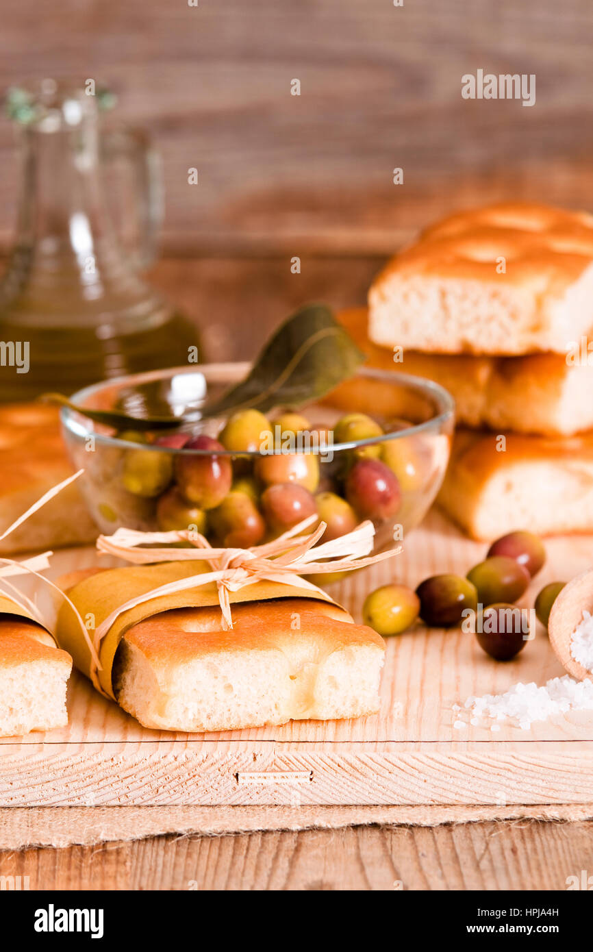 Garlic bread packet hi-res stock photography and images - Alamy