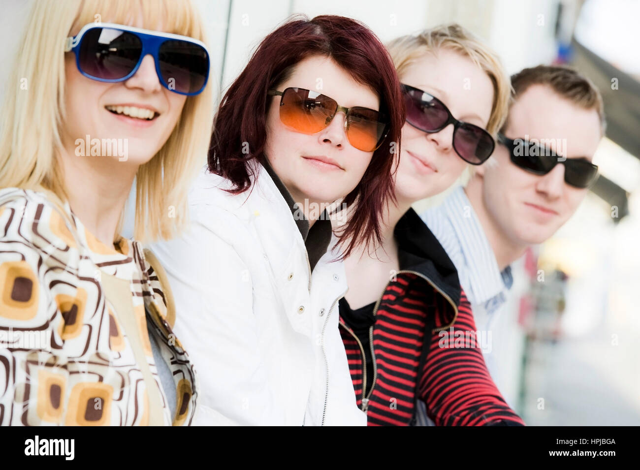 Vier freunde und vier vier hi-res stock photography and images - Alamy