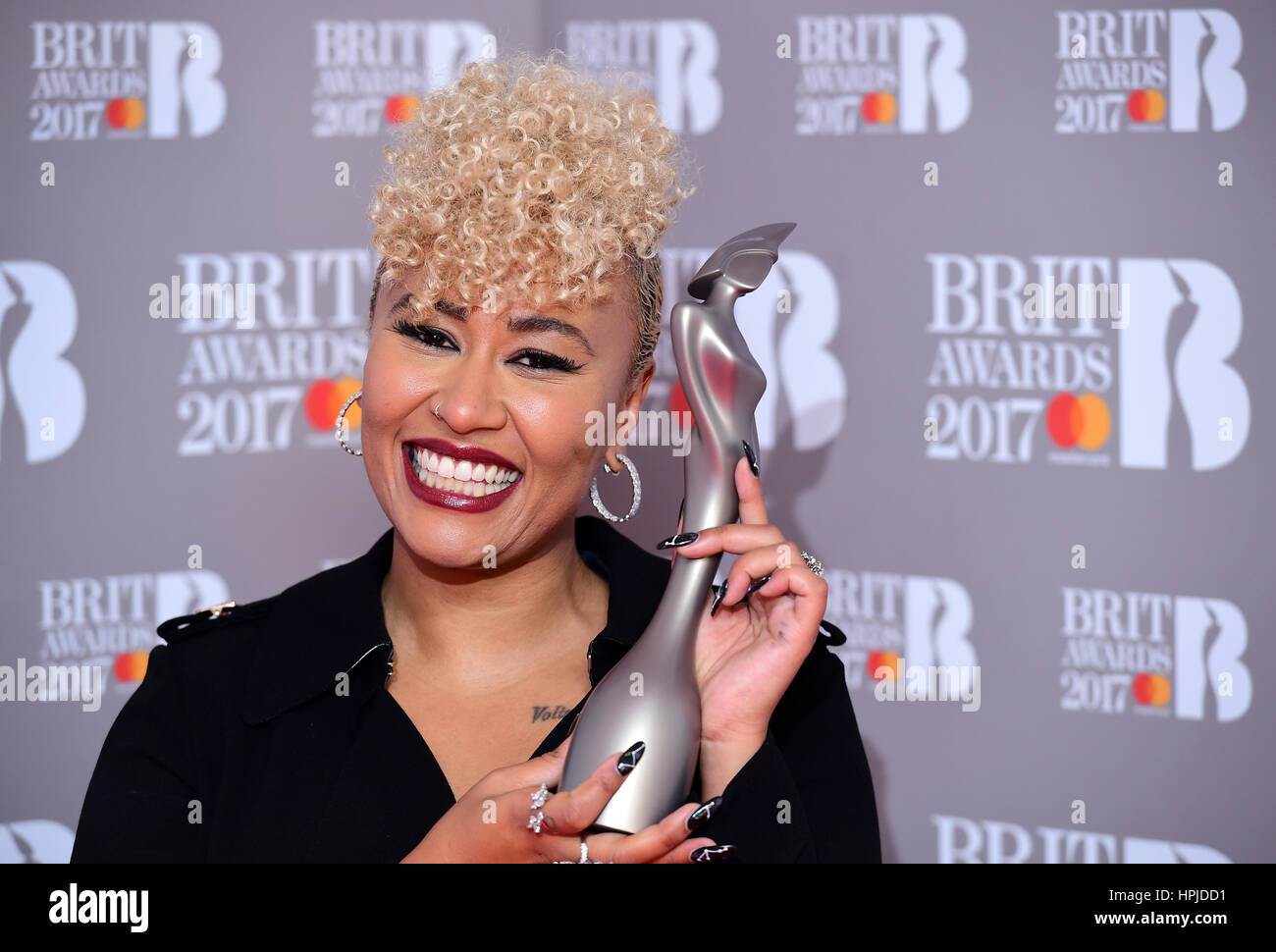 Brit award for best british female solo artist hi-res stock photography ...