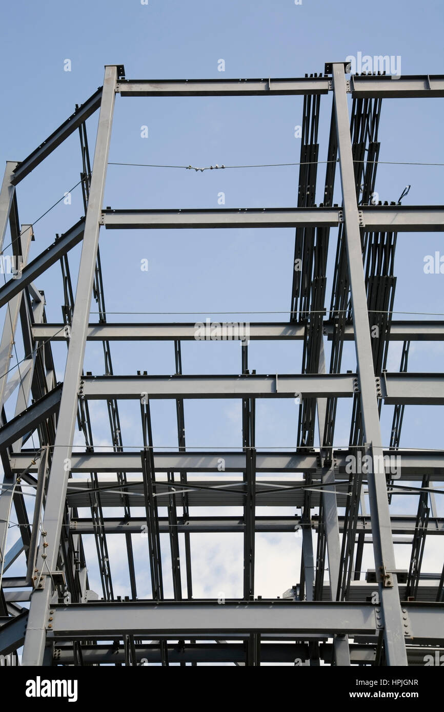 Steel beams girders hi-res stock photography and images - Alamy