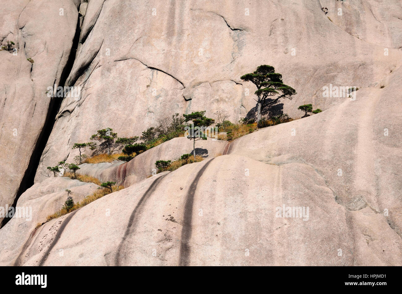 Asian cliffs rocky hi-res stock photography and images - Alamy