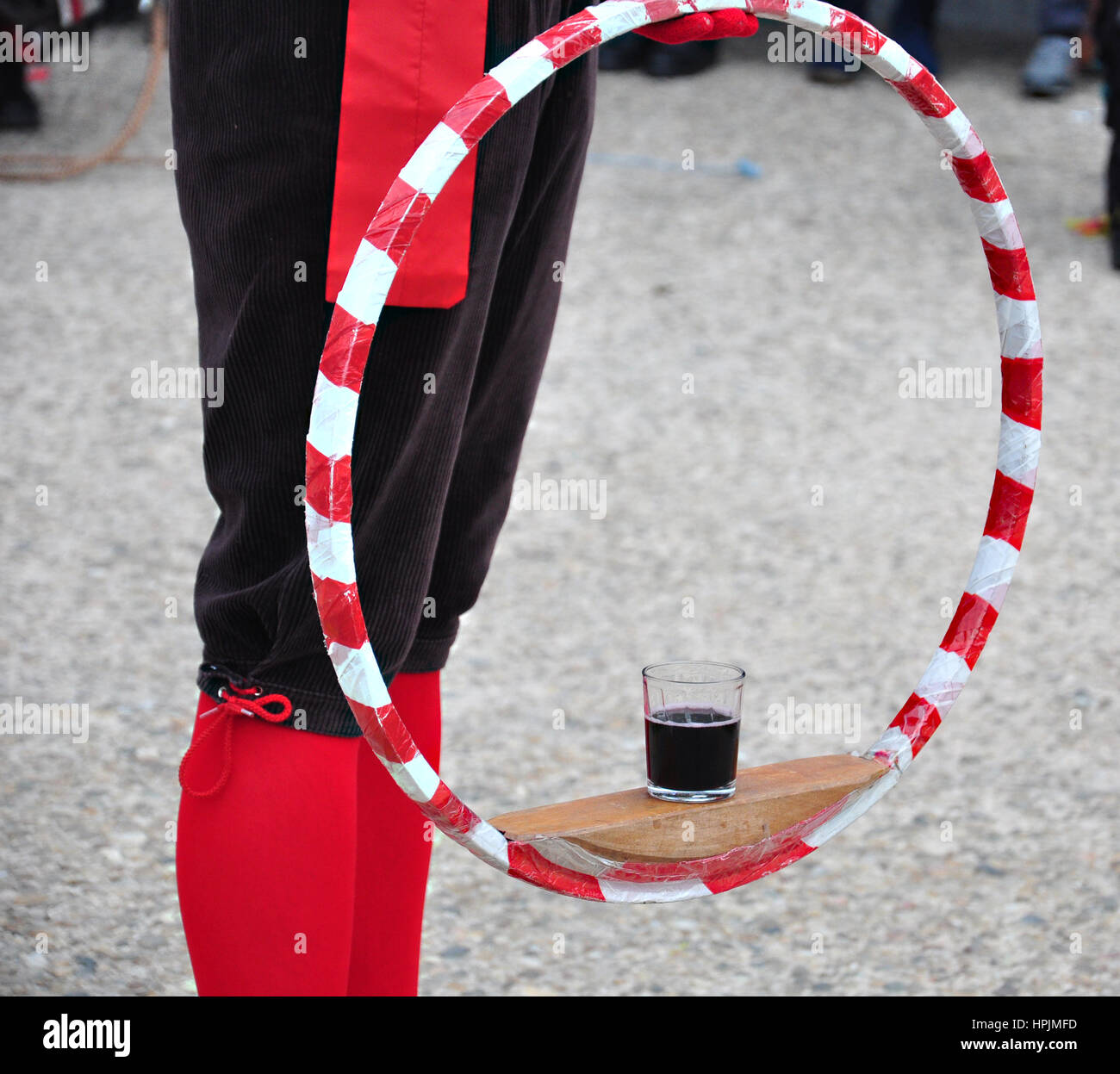 Acrobat swing hi-res stock photography and images - Alamy