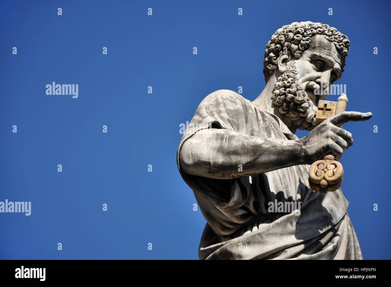 Saint peter holding a key hi-res stock photography and images - Alamy