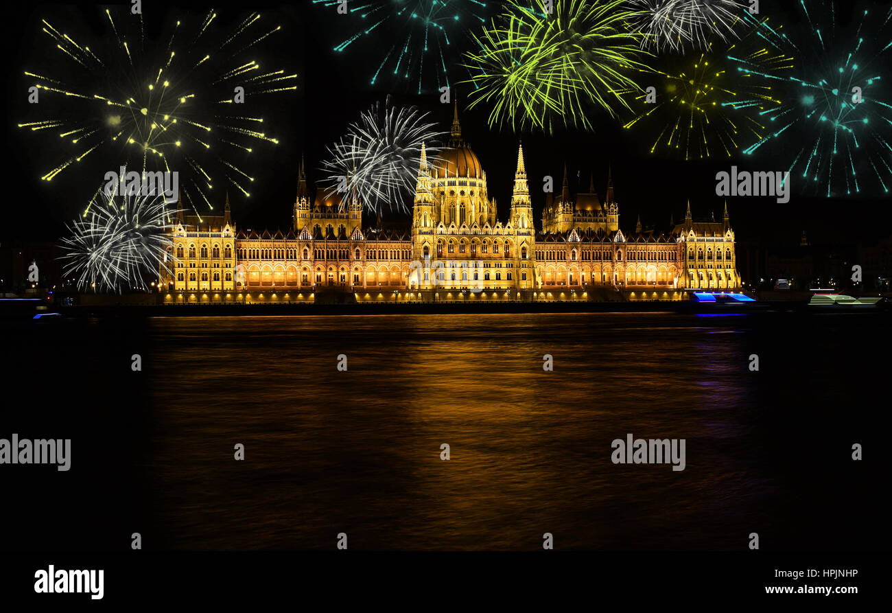 Fireworks over budapest hi-res stock photography and images - Alamy