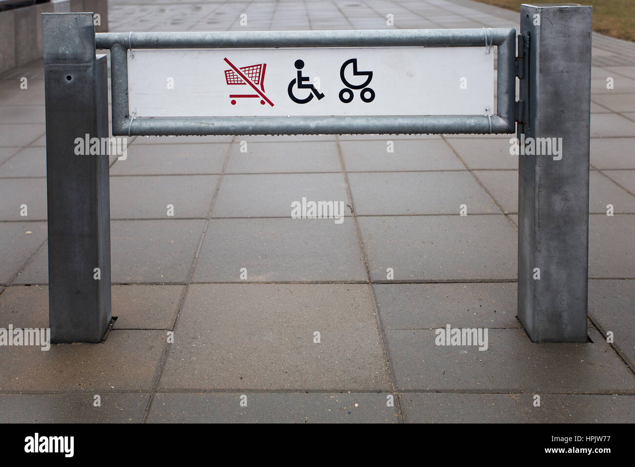 Shop exit for physically challenged persons and strollers street view ...