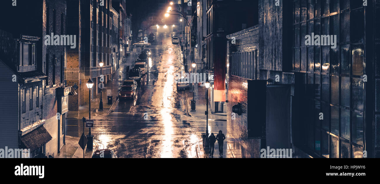 Rainy night street hi-res stock photography and images - Alamy