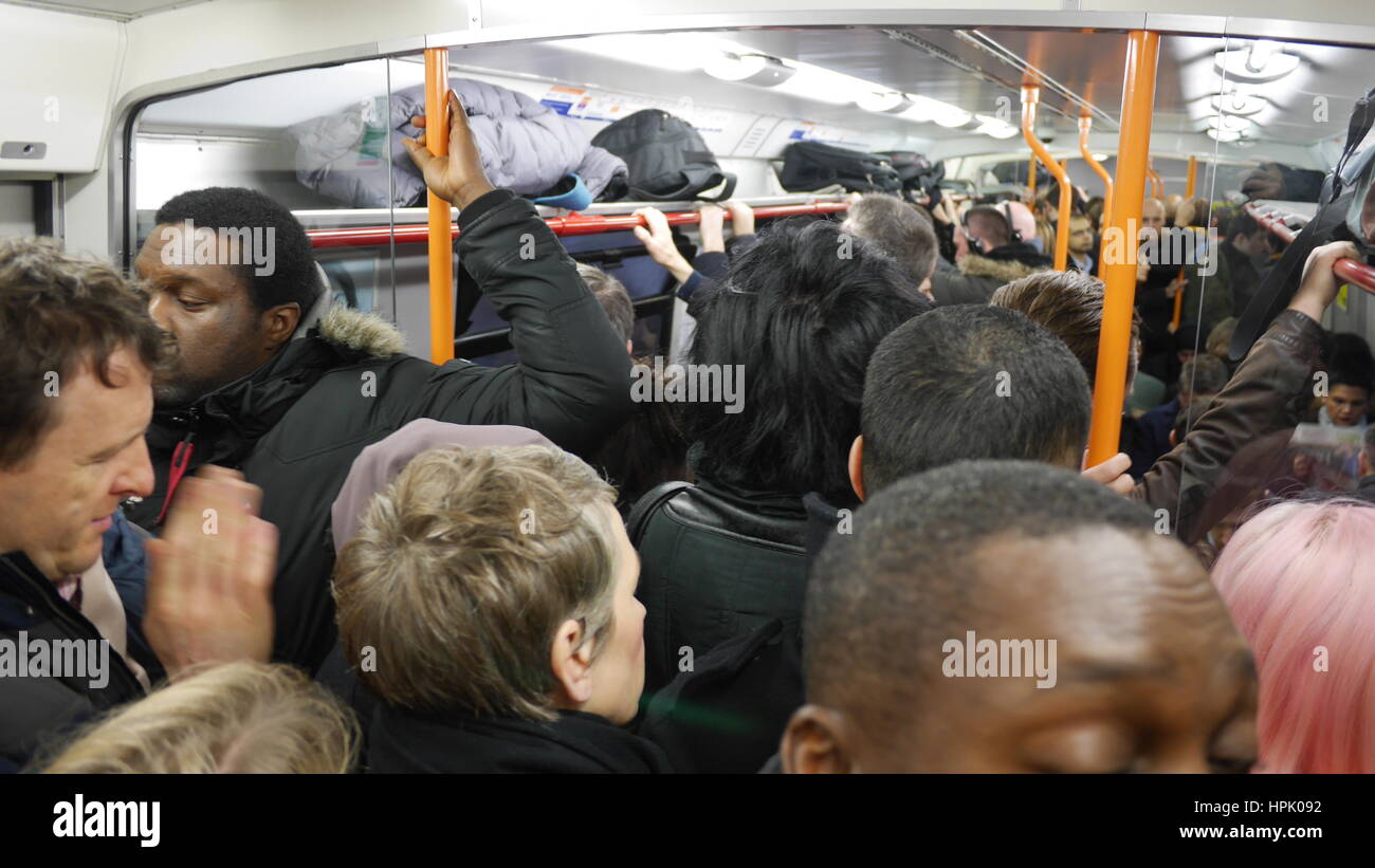 Overcrowded train london hi-res stock photography and images - Alamy