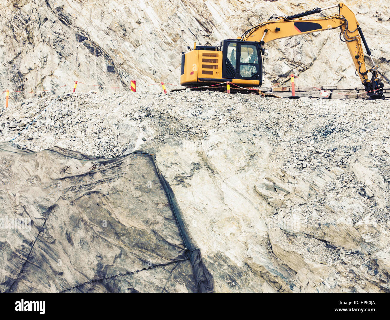 Industry. Heavy duty excavator machine, digger bulldozer working on ...