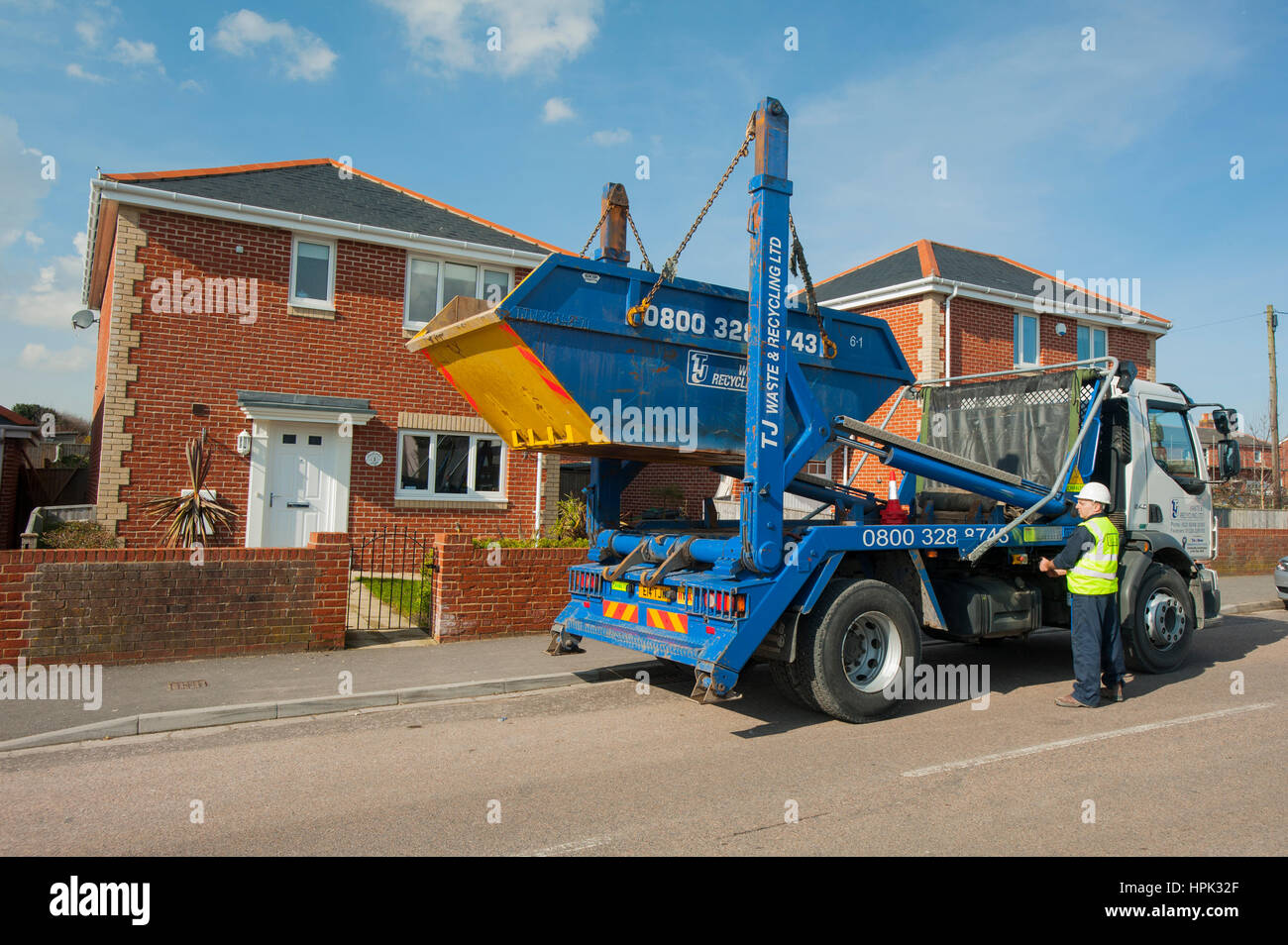 Skip truck hi-res stock photography and images - Alamy