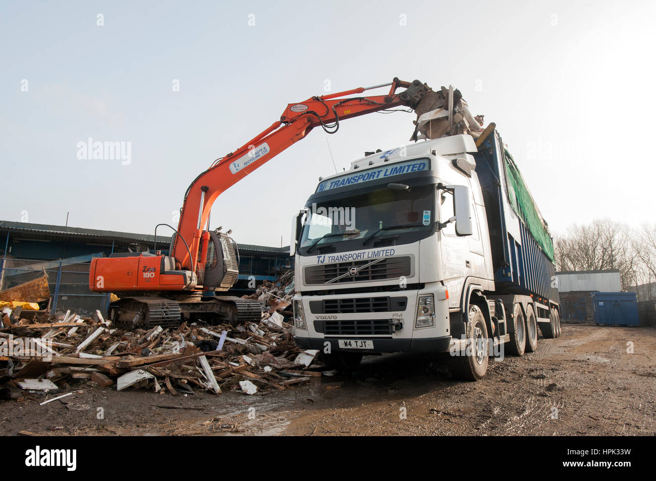 Tracked excavator hi-res stock photography and images - Alamy
