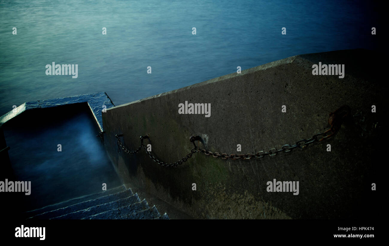 Sea wall and steps hi-res stock photography and images - Alamy