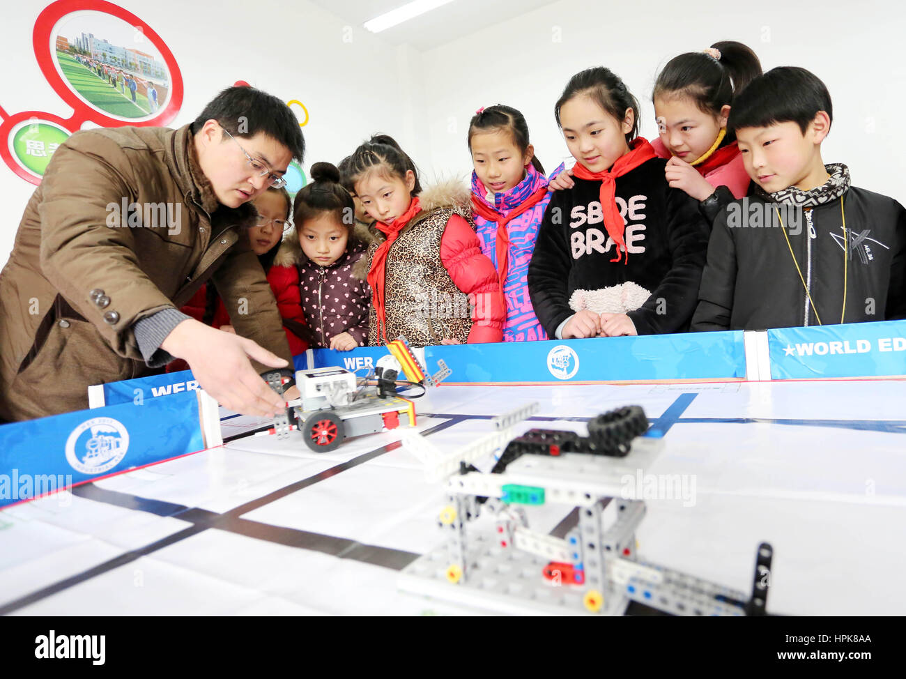 Basic knowledge primary school hi-res stock photography and images - Alamy