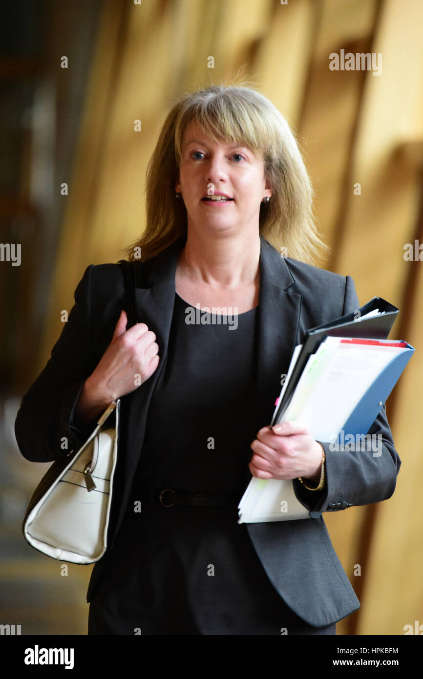 Shona robison health secretary hi-res stock photography and images - Alamy