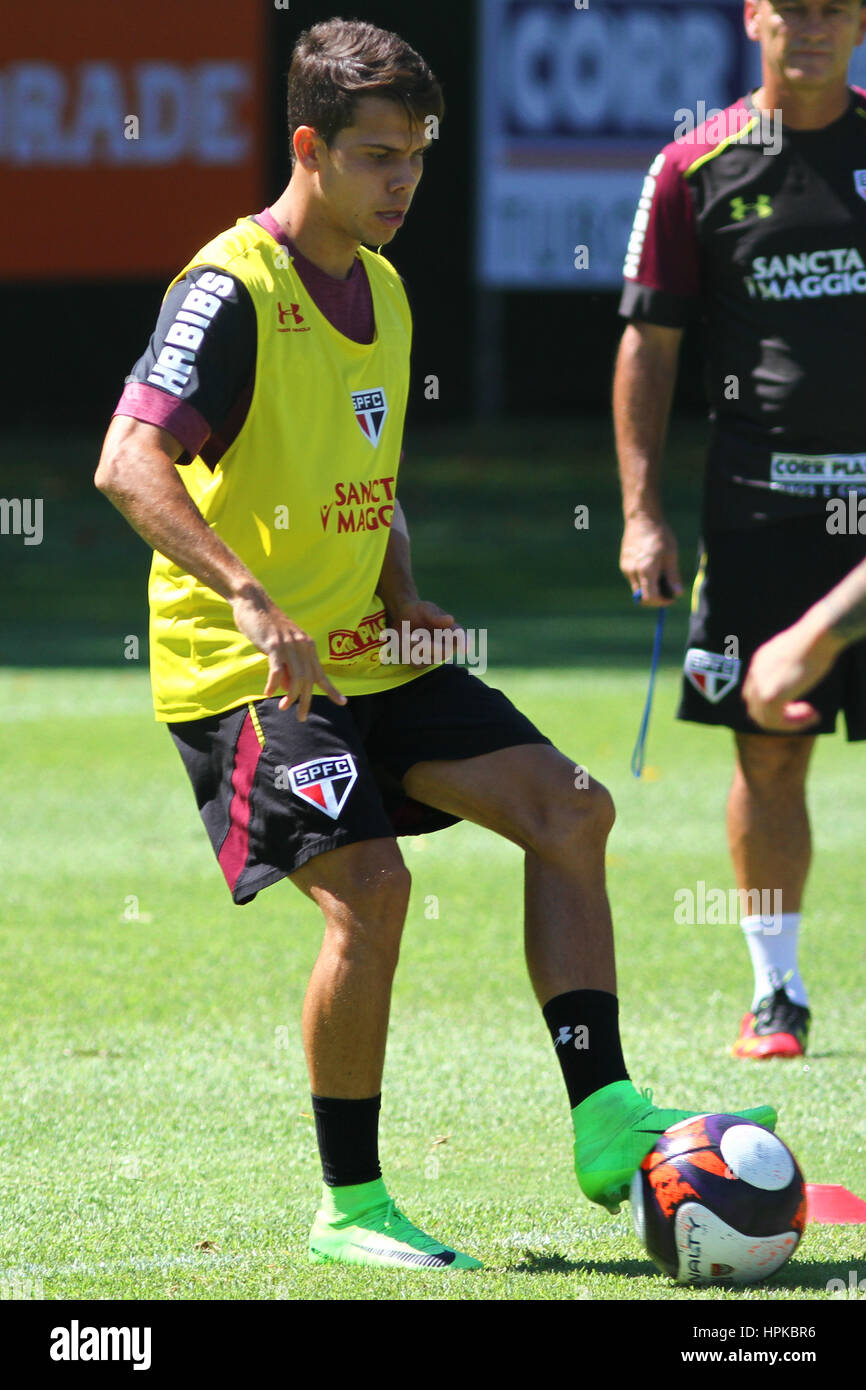 SÃO PAULO, SP - 23.02.2017: TREINO DO SPFC - Araruna during training ...