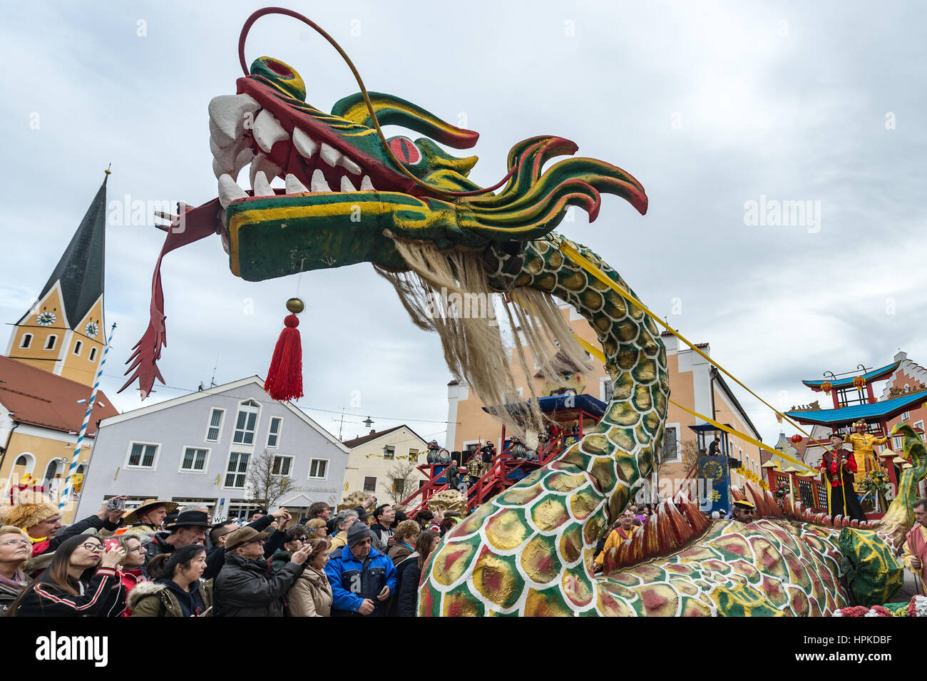 Dietfurt, Germany. 23rd February 2017. Carnival goers take part in the ...