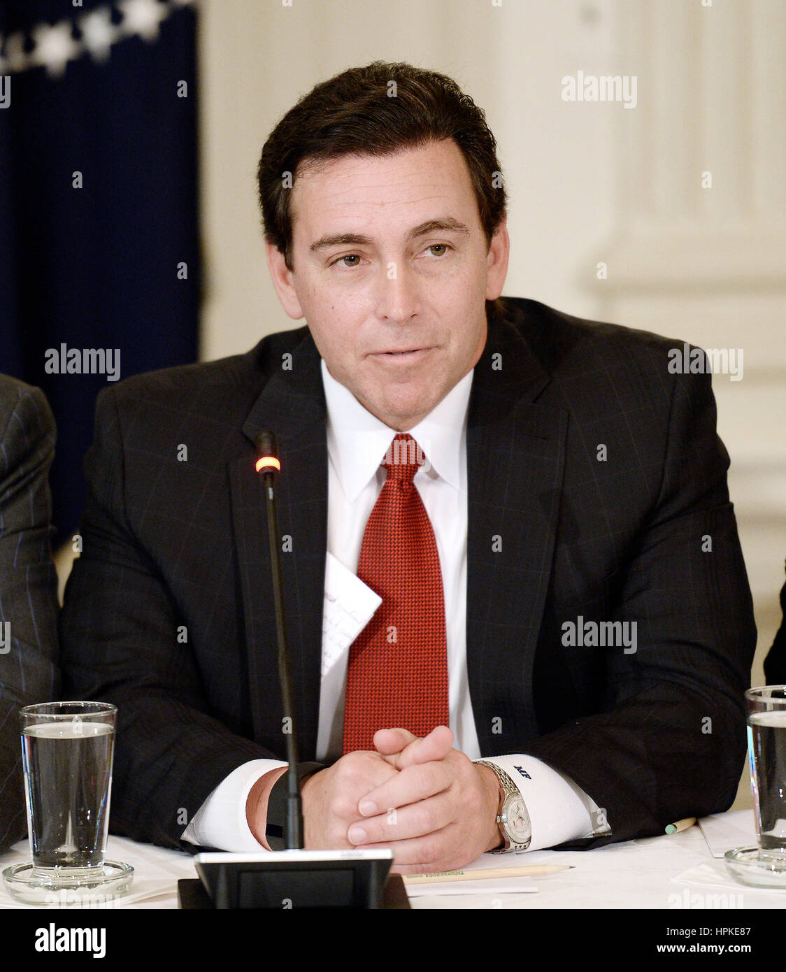 Ford ceo mark fields hi-res stock photography and images - Alamy
