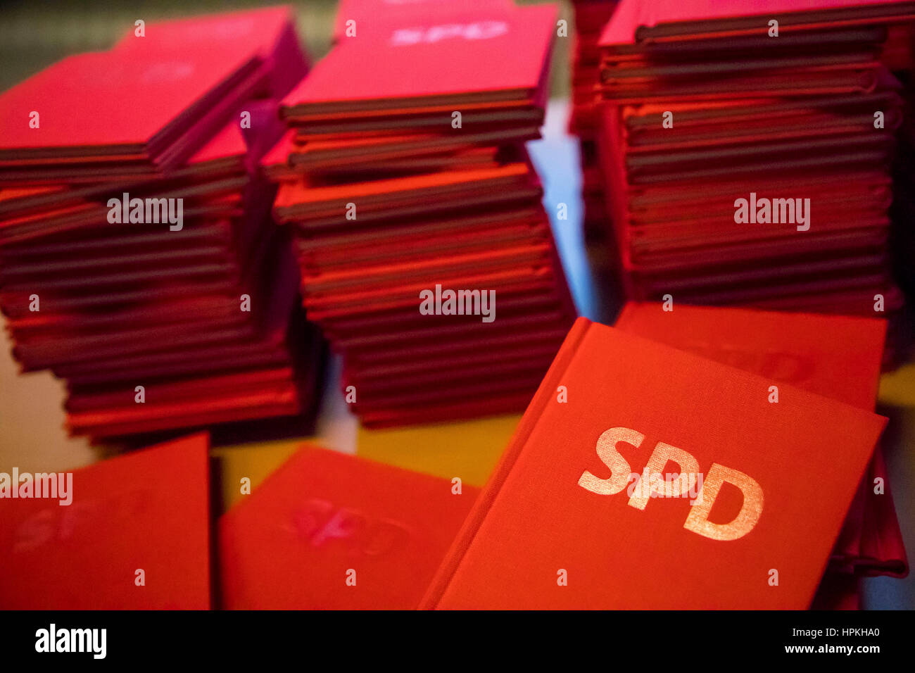 Berlin, Germany. 23rd Feb, 2017. New SPD membership books in the ...