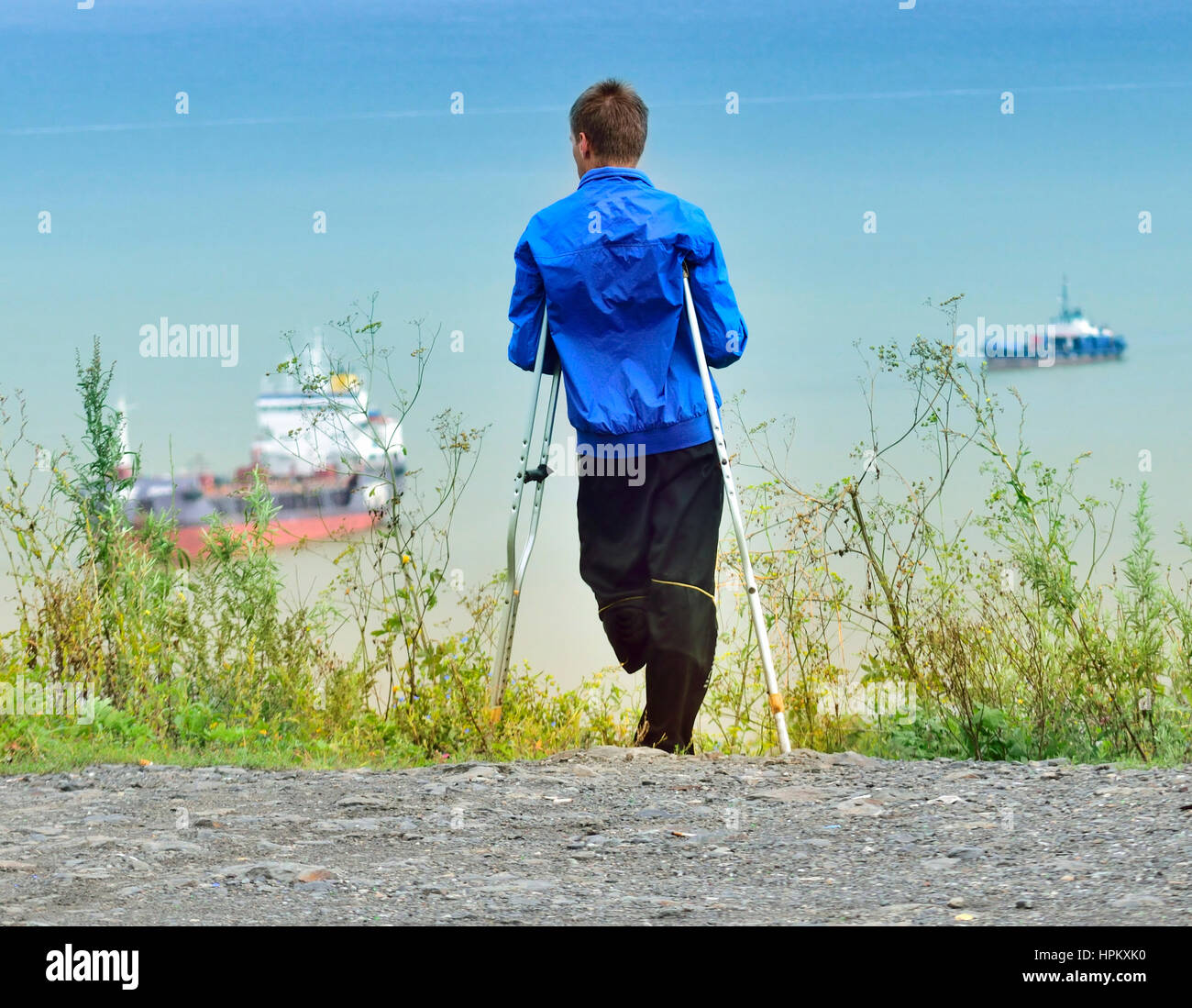 One legged man hi-res stock photography and images - Alamy