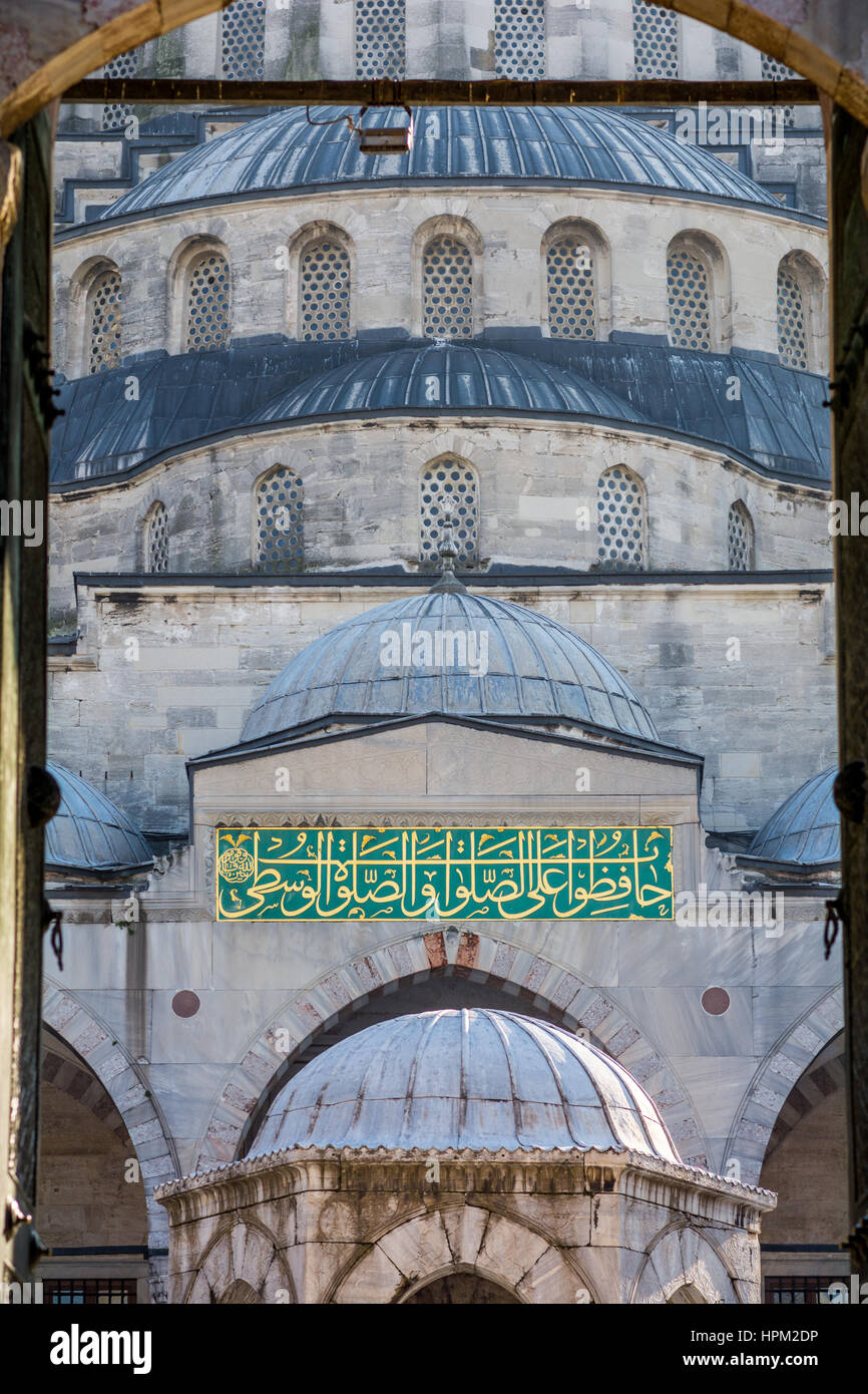 Blue Mosque Entrance Istanbul Stock Photo - Alamy
