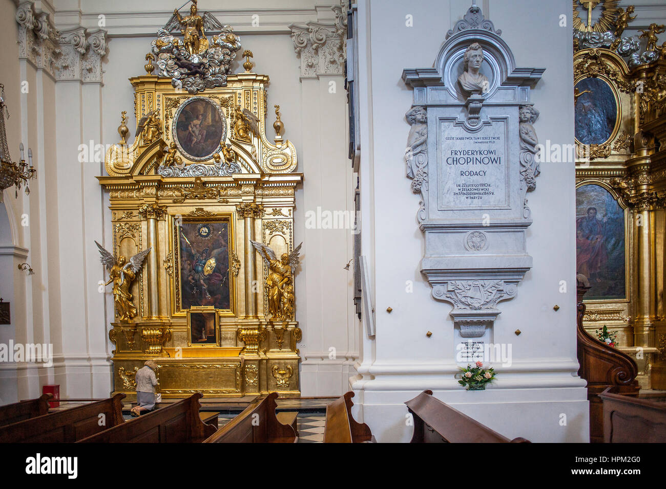 Holy Cross church, here rest the heart of Frederick Chopin (at right ...
