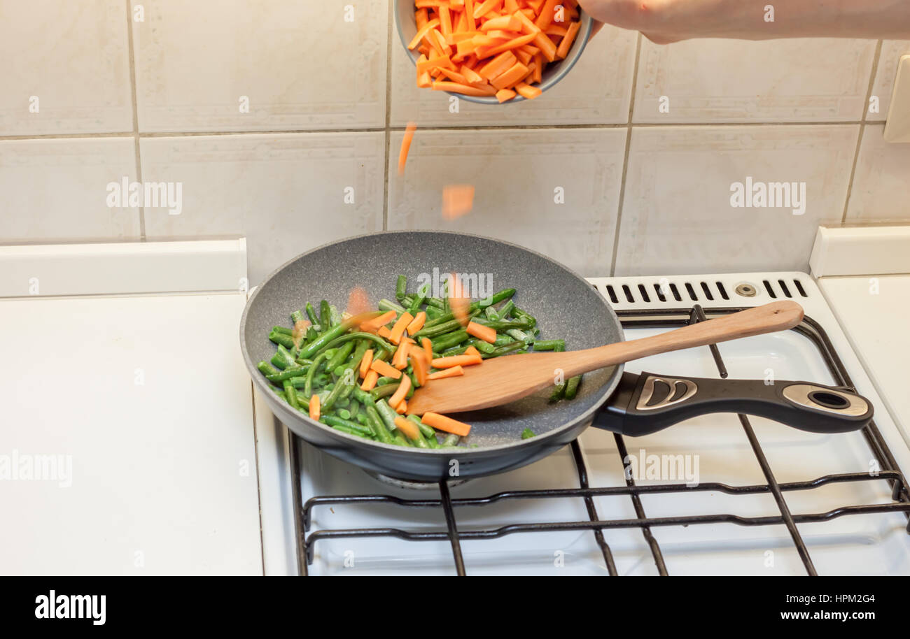 cooking vegetables at home Stock Photo - Alamy