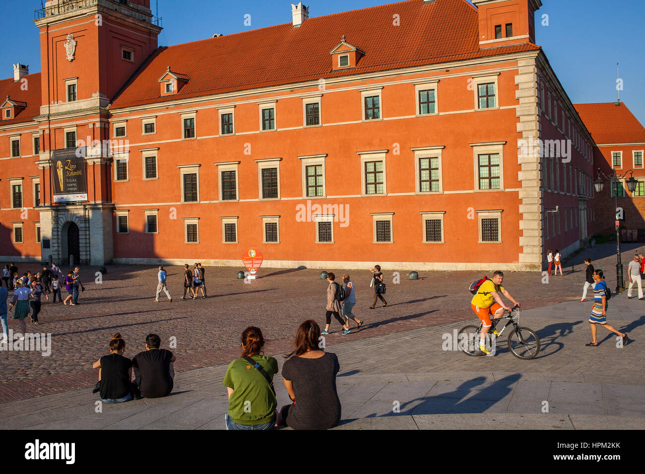 Plac Zamkowy square and The Royal Castle, Warsaw, Poland Stock Photo ...