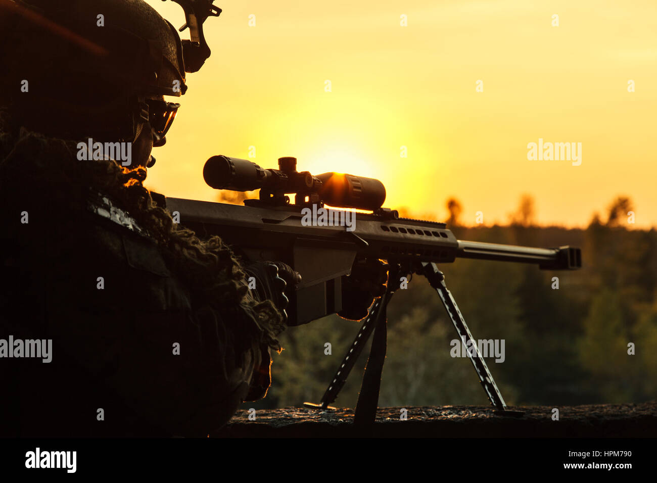 Army sniper seeking enemy Stock Photo - Alamy