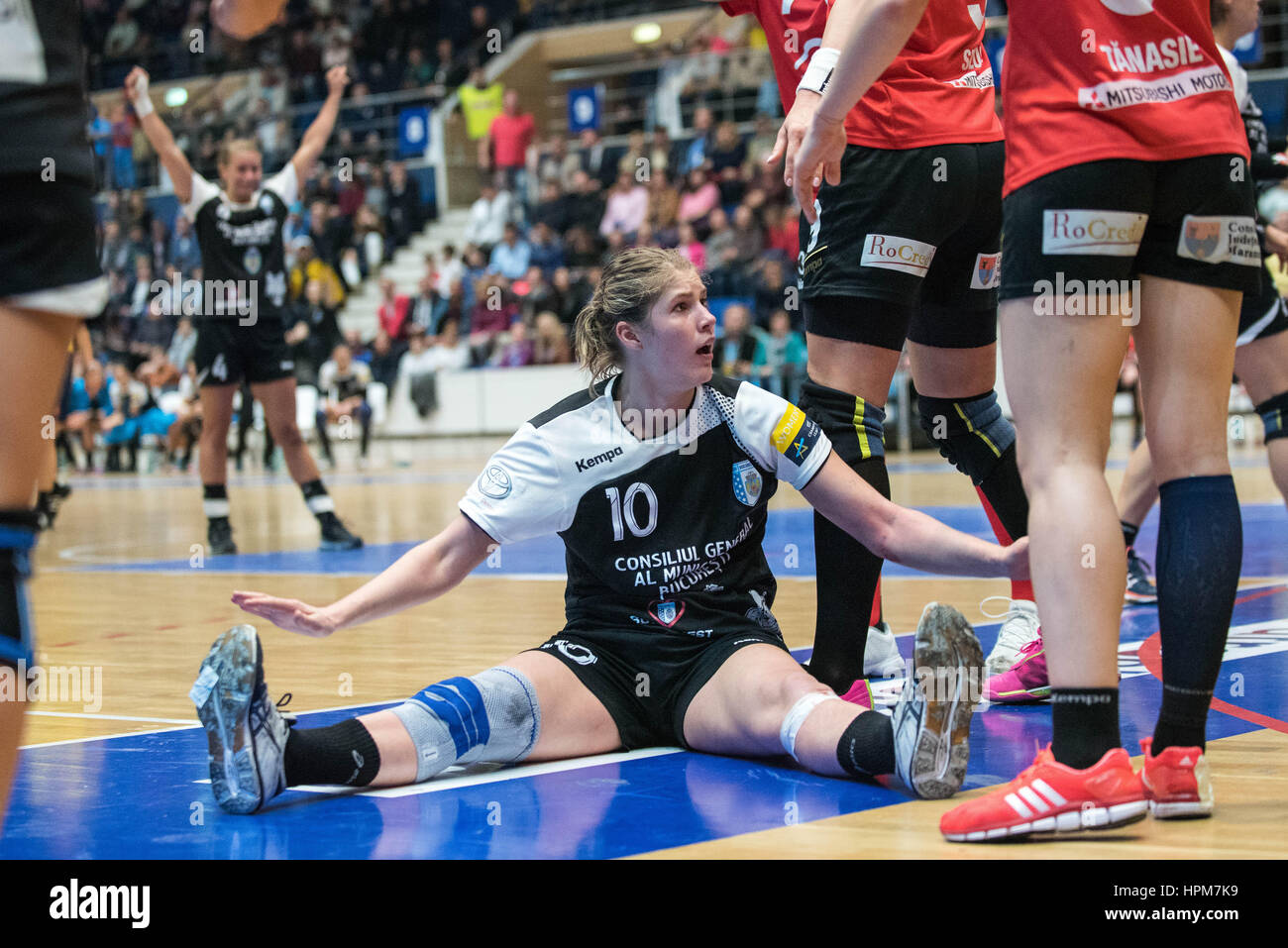 November 17, 2015: Line Anna Ryborg Jorgensen #10 of CSM Bucharest ...