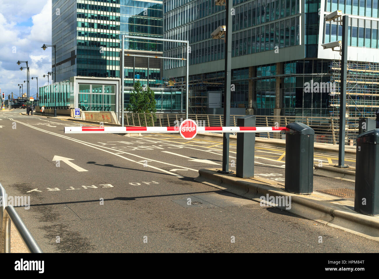 Stop barrier, canary wharf, london, uk Stock Photo - Alamy