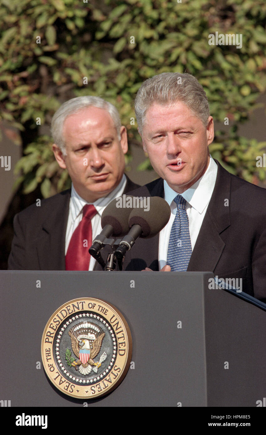 US President Bill Clinton with Israeli Prime Minister Benjamin ...
