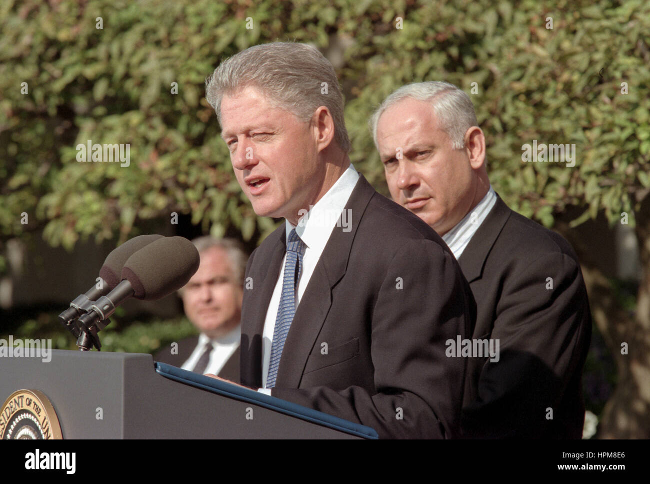 US President Bill Clinton with Israeli Prime Minister Benjamin ...
