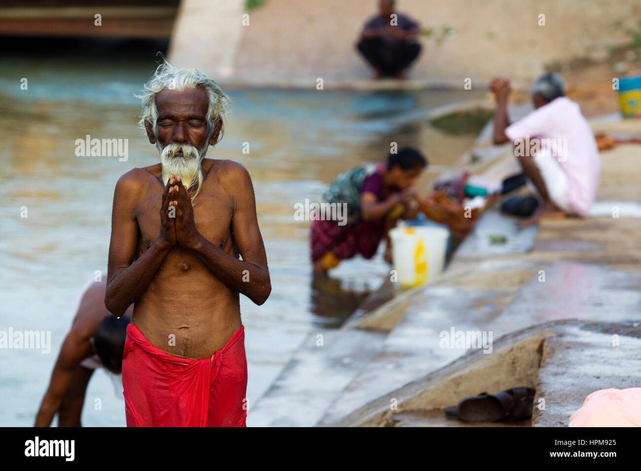 Indian bathing hi-res stock photography and images - Alamy