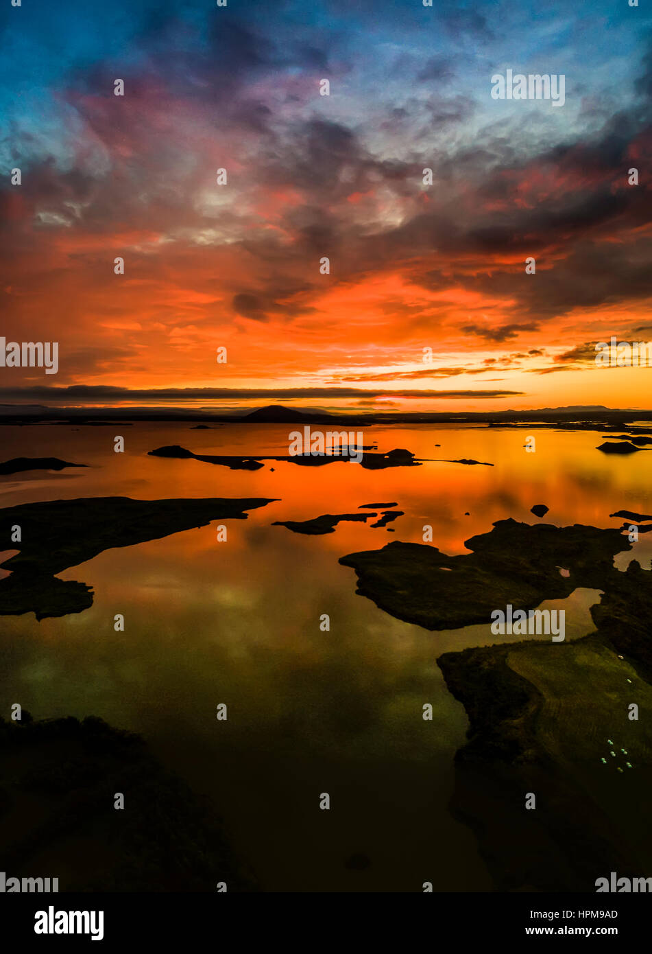 Arctic midnight sunset colors hi-res stock photography and images - Alamy