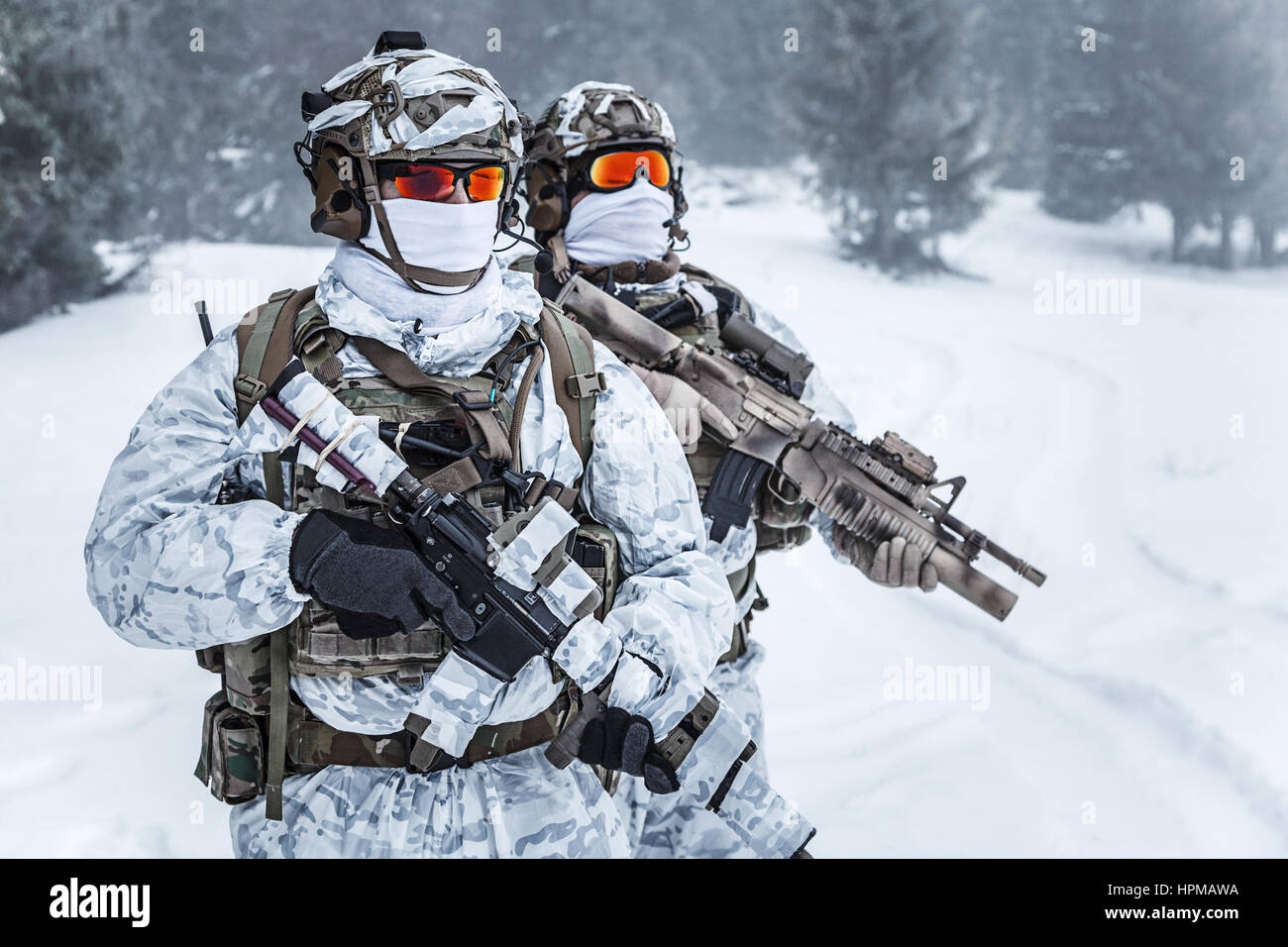 Winter arctic mountains warfare Stock Photo - Alamy