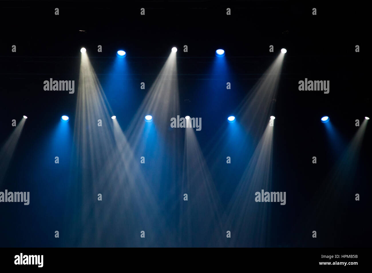Oblique side lighting hi-res stock photography and images - Alamy