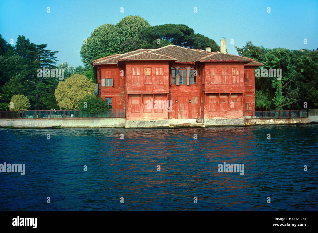 Sadullah Pasa Yali (1760s) an Ottoman Turkish Waterfront Mansion on the ...