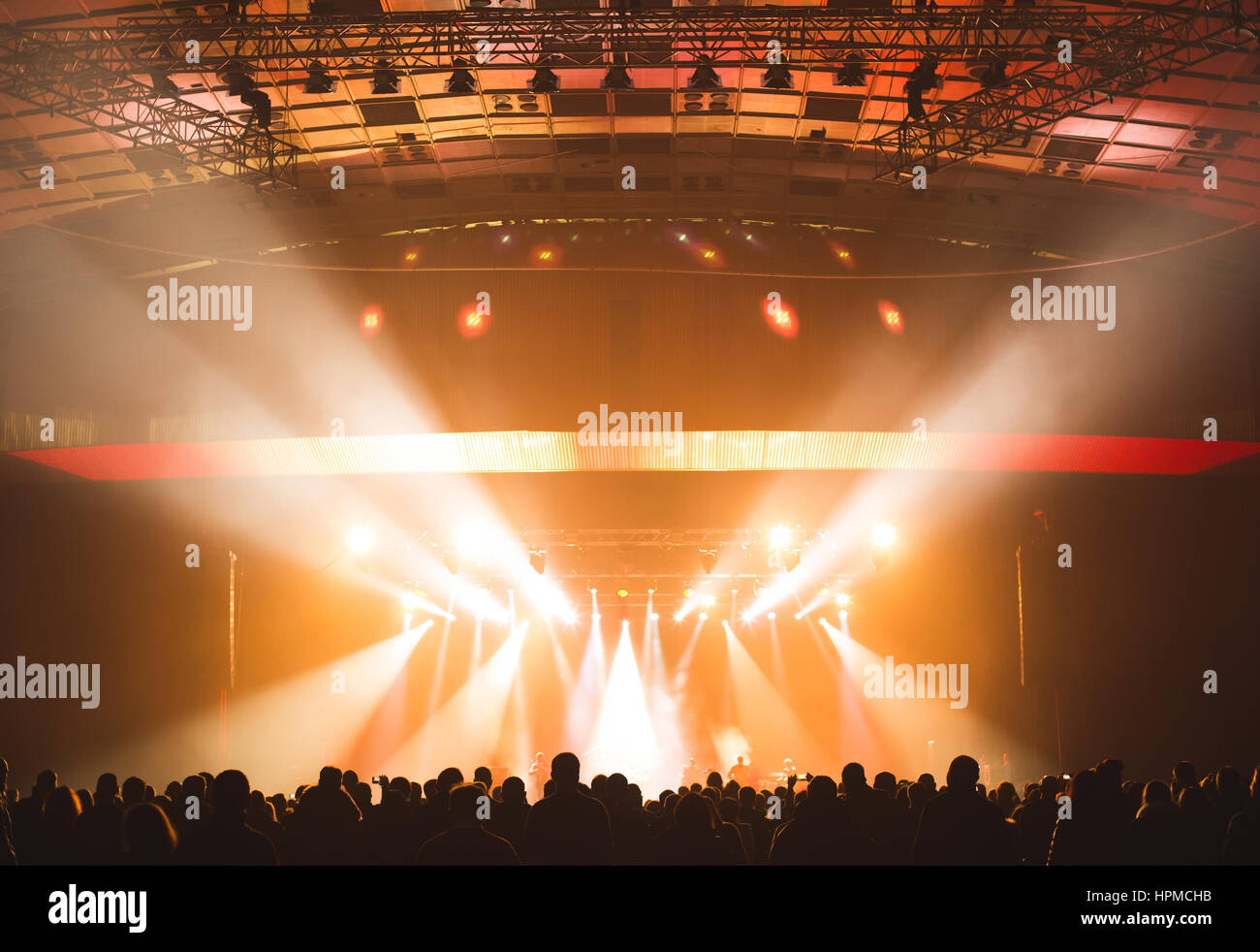 Large grandstand hi-res stock photography and images - Alamy