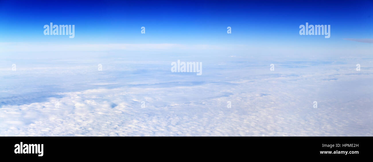 Overcast sky this clean hi-res stock photography and images - Alamy