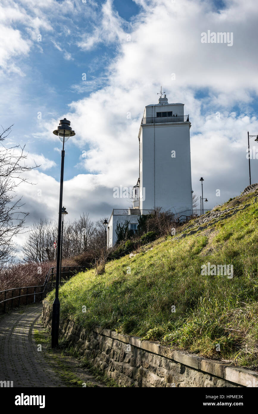 High Light Lighthouse, North Shields Stock Photo - Alamy