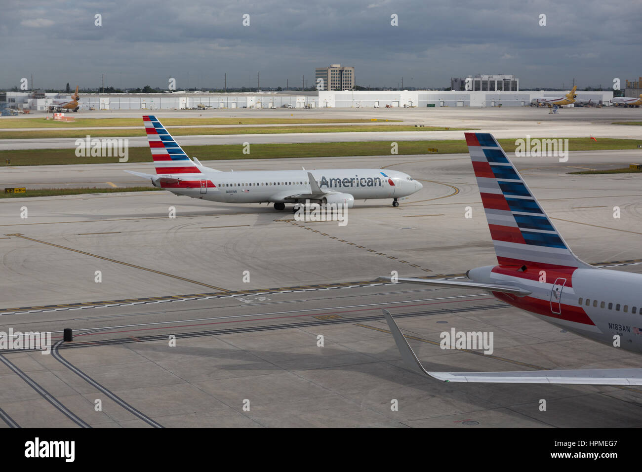 American Airlines jet at Miami International airport Stock Photo - Alamy