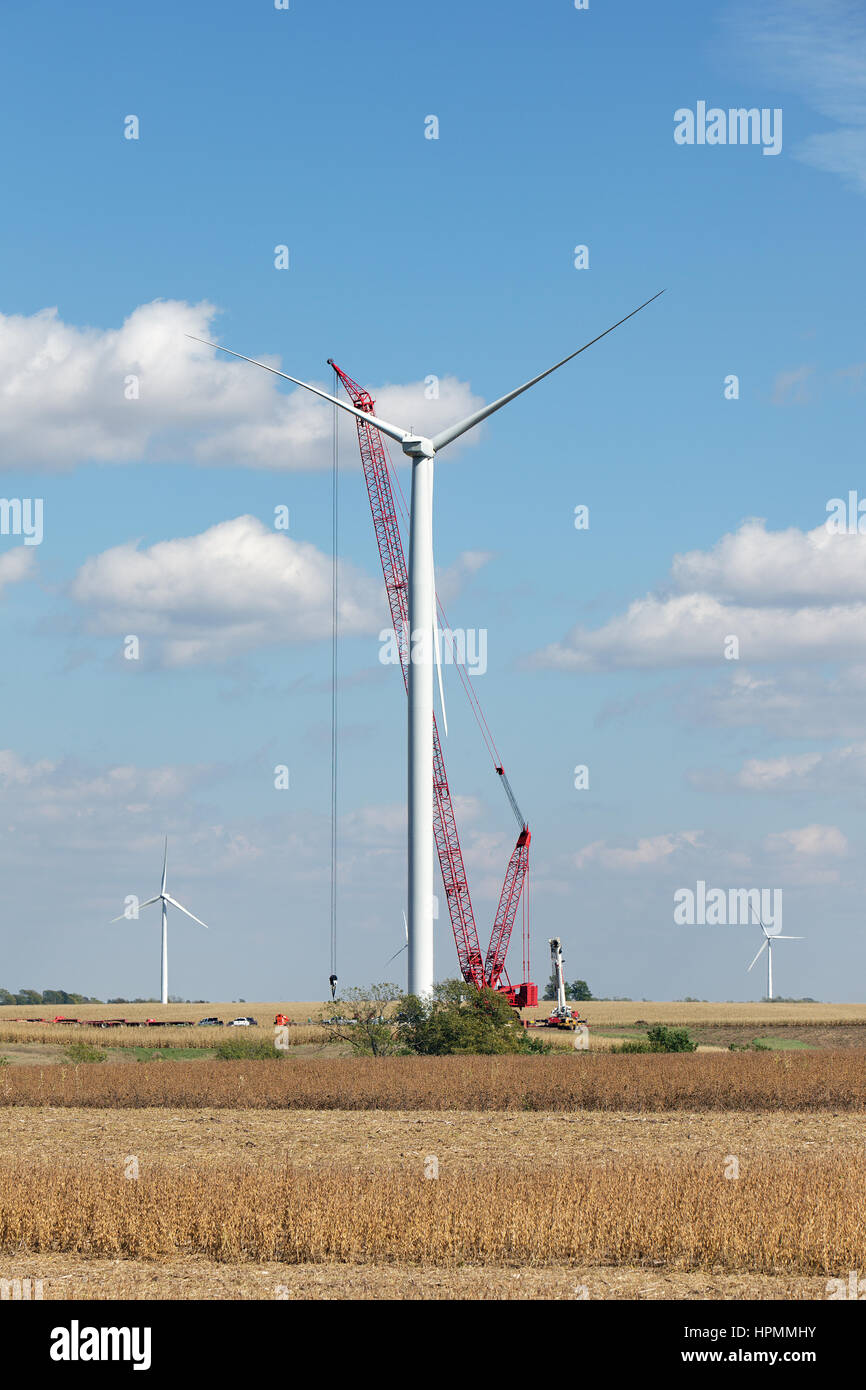 The Bishop Hill Wind Farm in Henry County, Illinois with 133 turbines ...