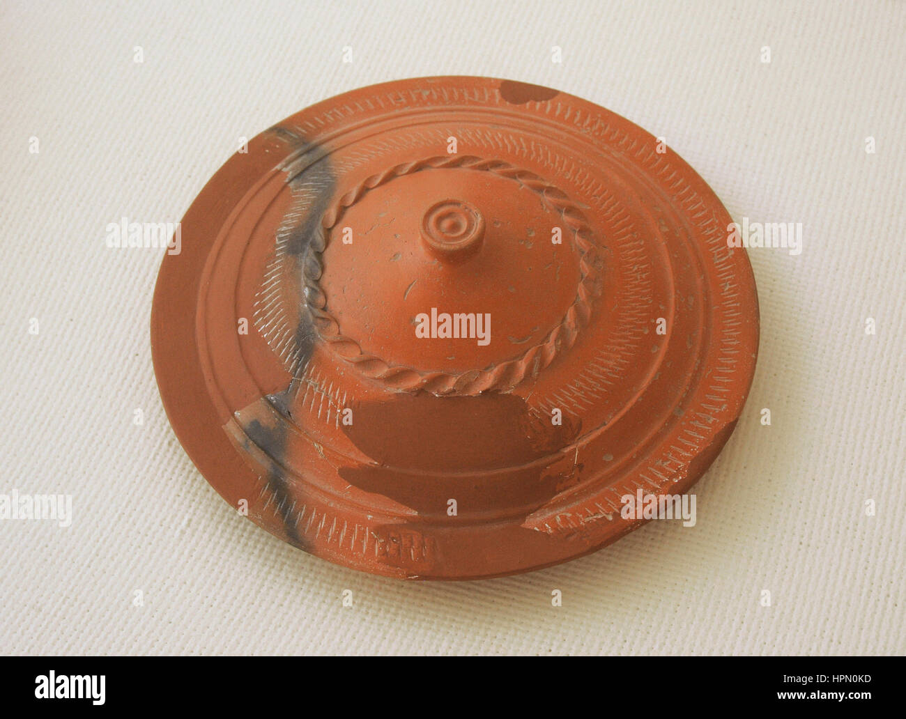 Roman pottery hi-res stock photography and images - Alamy