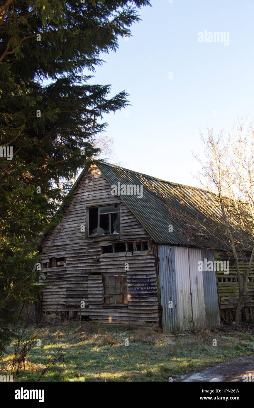 Old derelict empty wooden barn in the country Stock Photo - Alamy