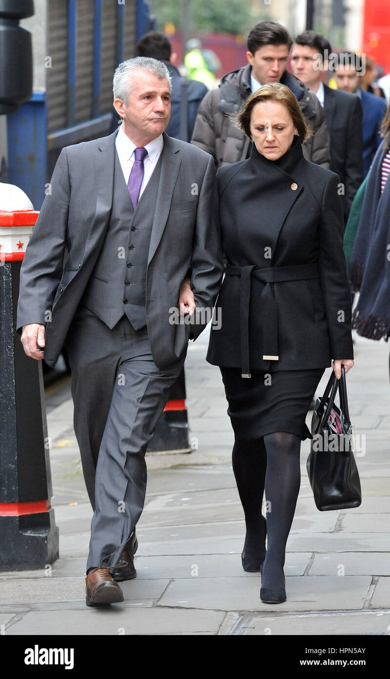 Joy Wright, the mother of Oliver Dearlove and his step father Jeff ...