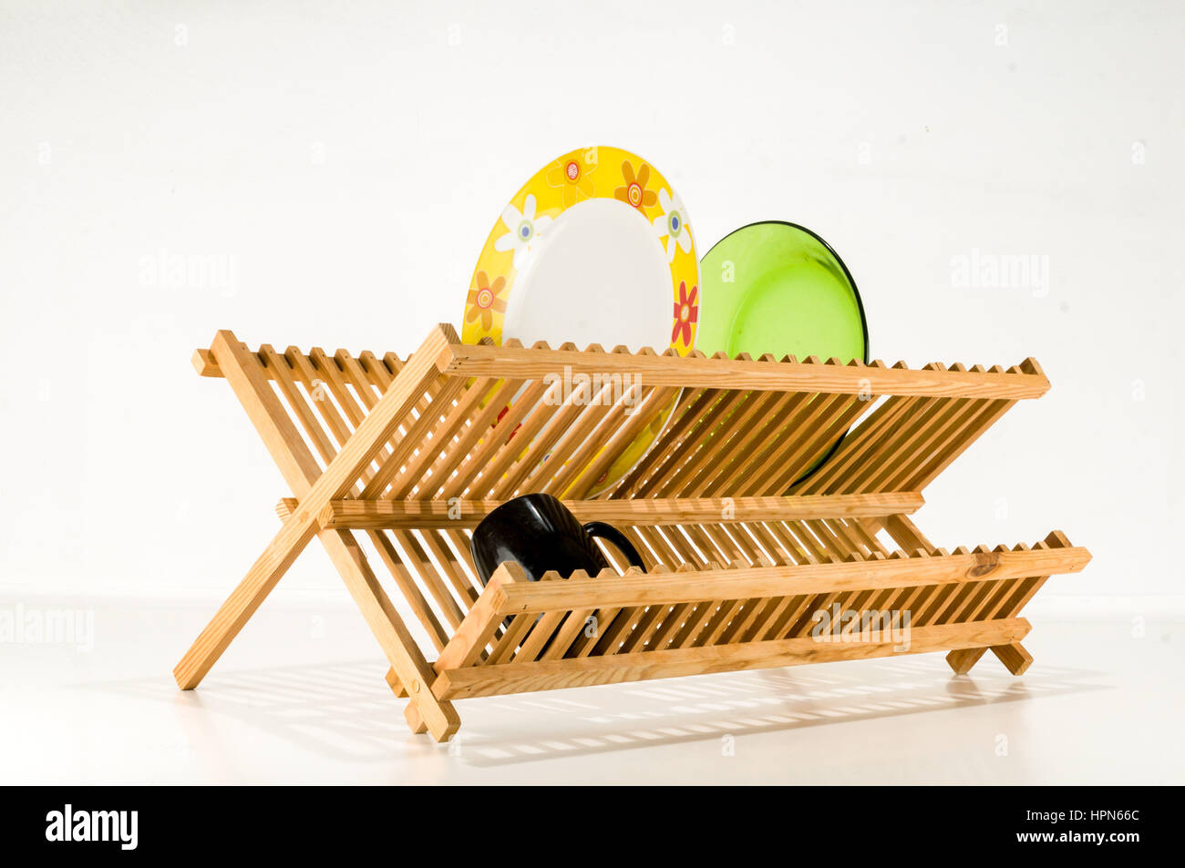 Dish dryer stand hi-res stock photography and images - Alamy