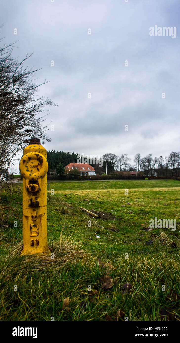 Sony fire hi-res stock photography and images - Alamy