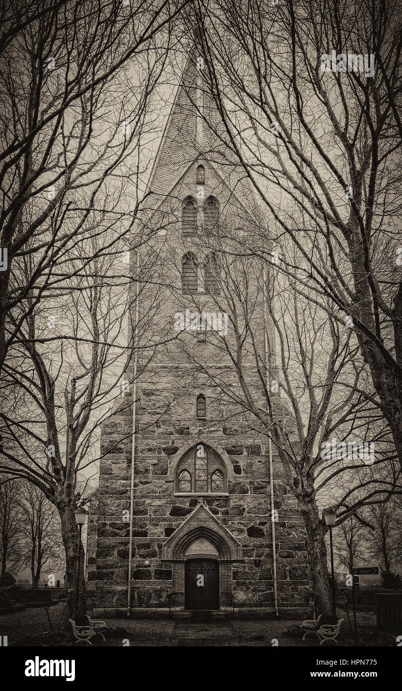 Creepy church hi-res stock photography and images - Alamy