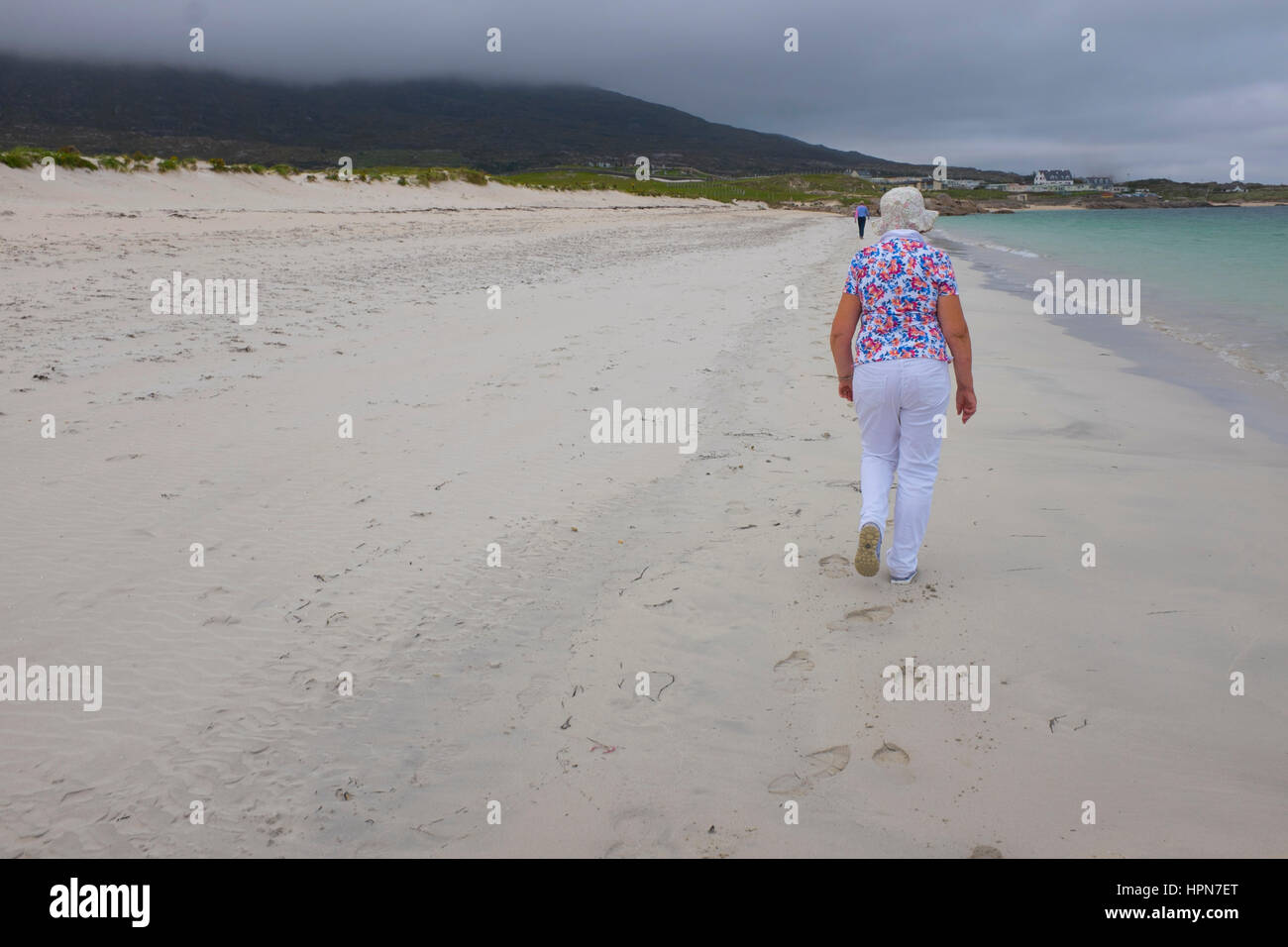 Roundstone bay ireland hi-res stock photography and images - Alamy