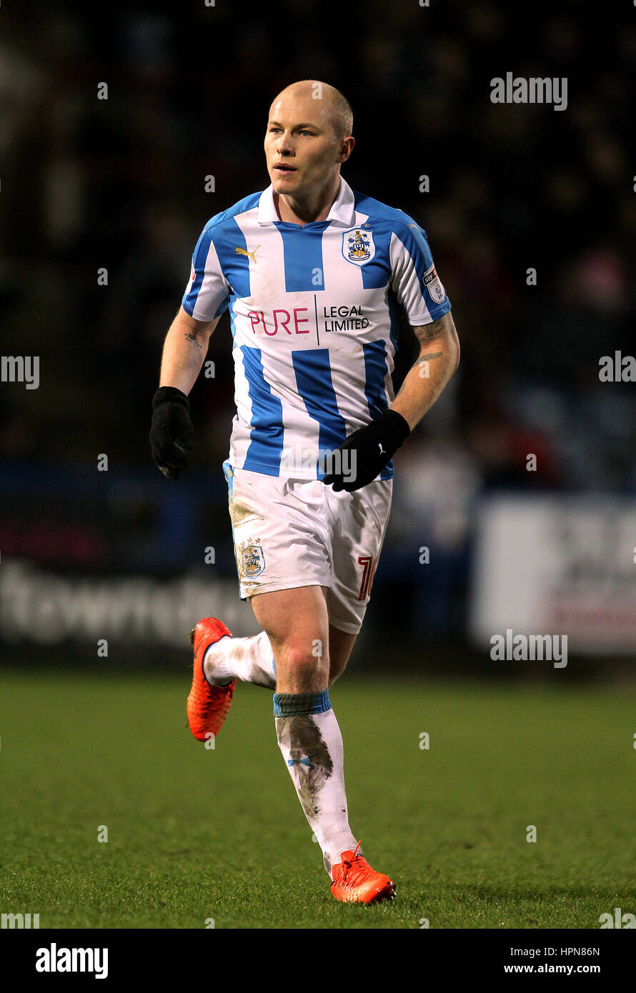Huddersfield Town's Aaron Mooy Stock Photo - Alamy